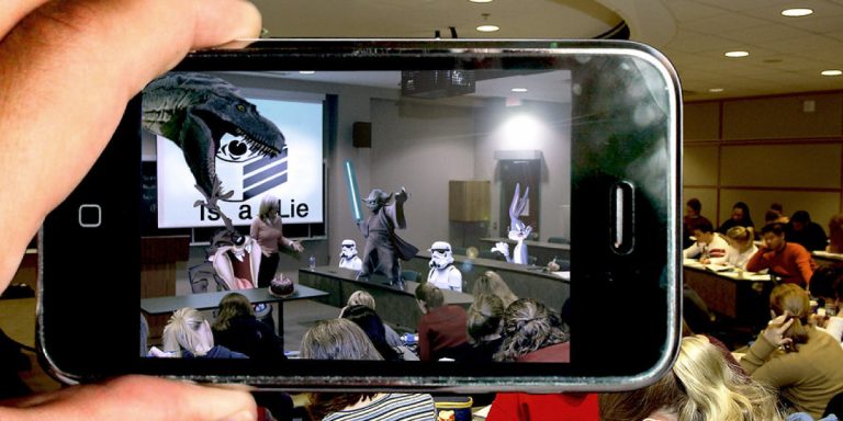 How does Augmented Reality Work? A brief idea about the process.